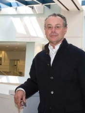 Famous designers, architects, artists among the University of ...