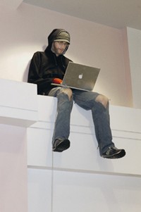 News briefs, University of Cincinnati, speeds kidney transplants ...