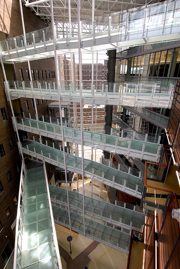 New medical facility on University of Cincinnati campus, University of ...